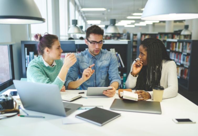 ¿Cómo crecer profesionalmente y avanzar en tu carrera?